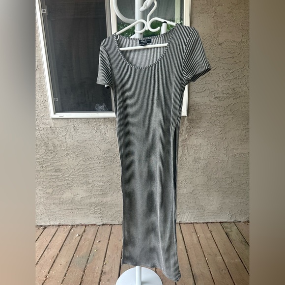 Streetwear Society | Tops | A Grey Crop Top Very Long Side Slits Size ...